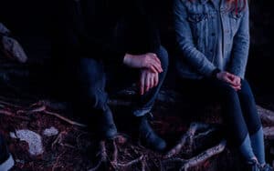 25 Relationship Problems & Solutions (Fix It!) - Lover Journal